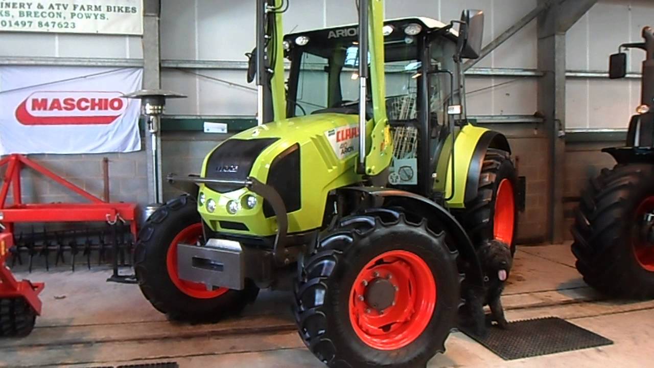 CLAAS 410 ARION - YouTube