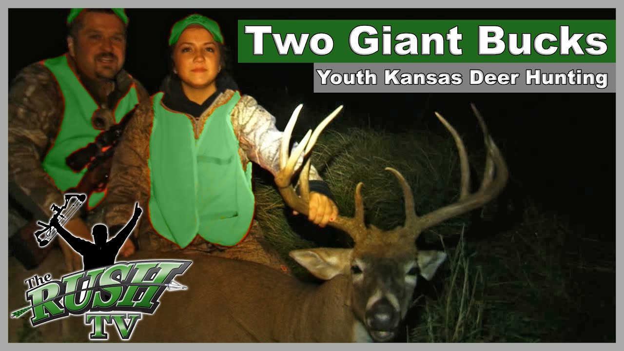 Two Big Bucks Kansas Deer Hunting - YouTube