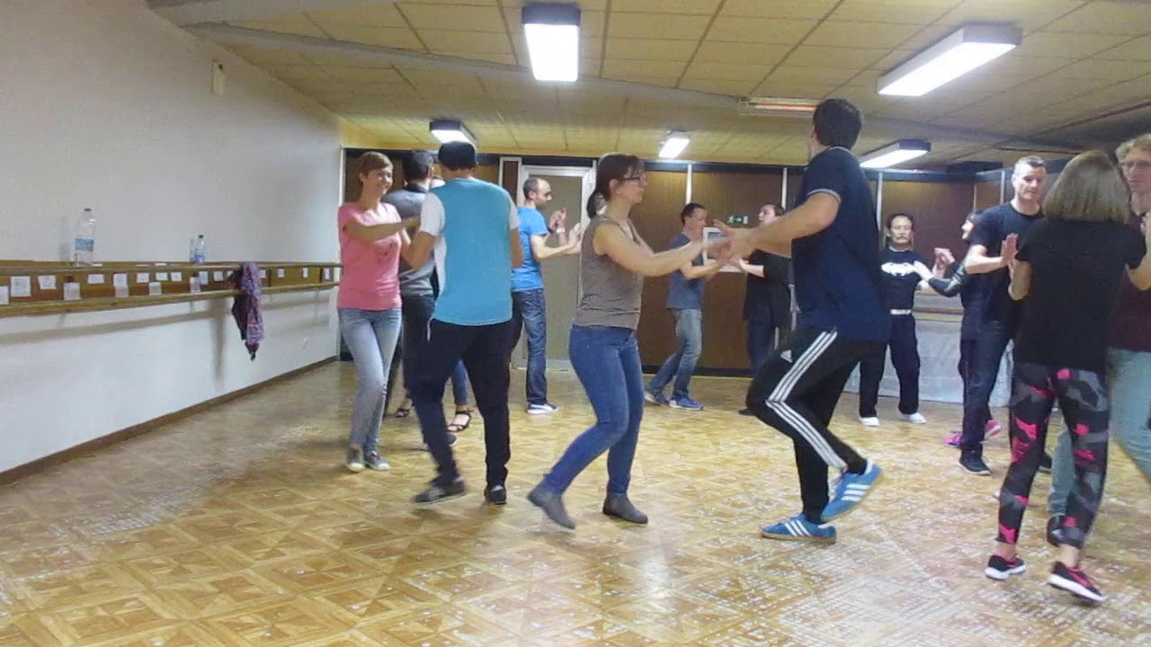Rueda de casino ! Salsa Cubaine par SALSAVIBRATIONS ! 20.11.2019 - YouTube