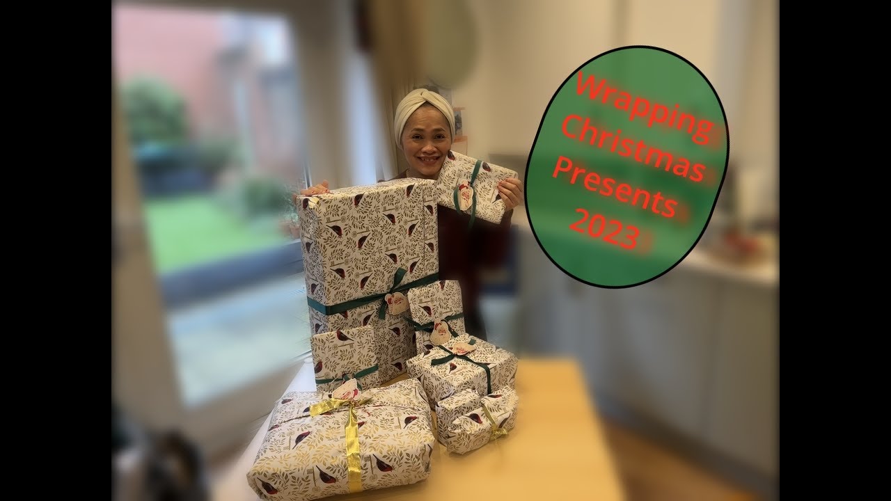 Christmas Present Wrap 2023 - YouTube