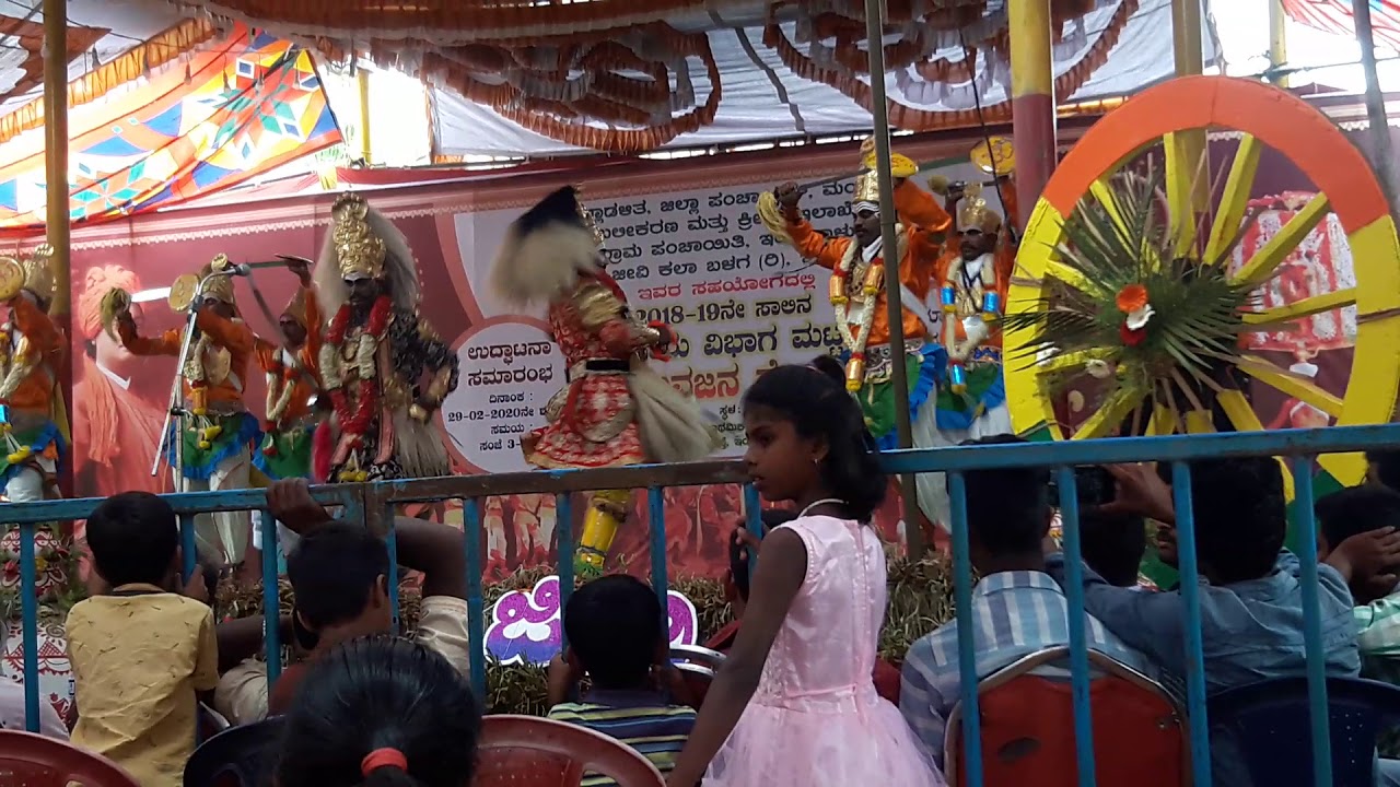 Kalavida govinda - YouTube