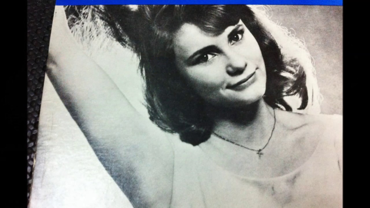 JENNY ROCK , toujours cette guitare (chanteuse québécoise ) - YouTube