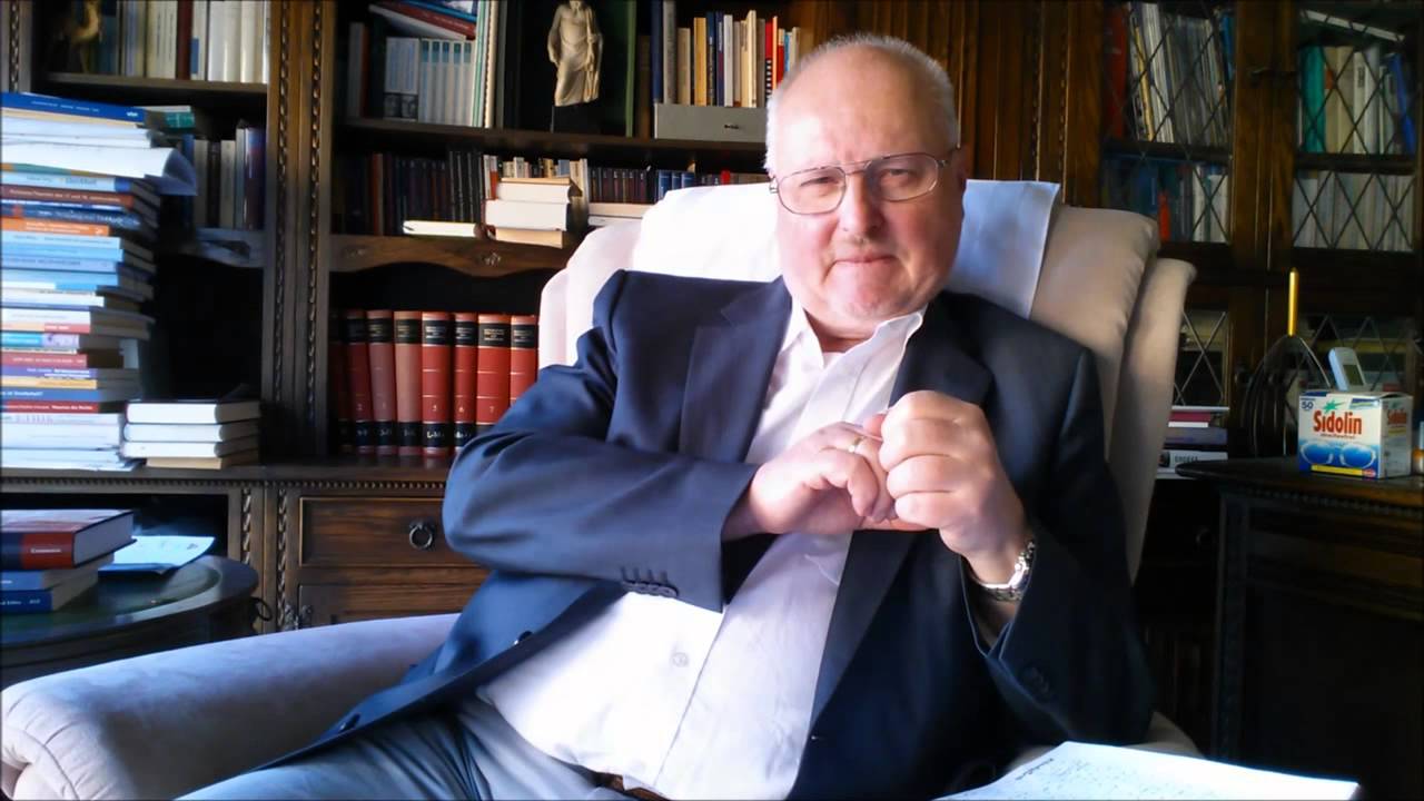 Concept of persecution and interpretation on basis of human dignity ...