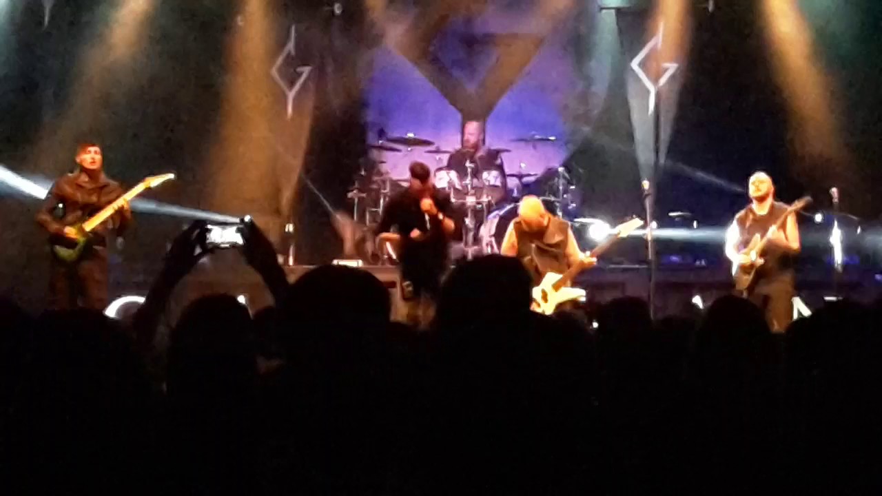 Caliban - Memorial (Opener) live at Batschkapp Frankfurt Germany - YouTube