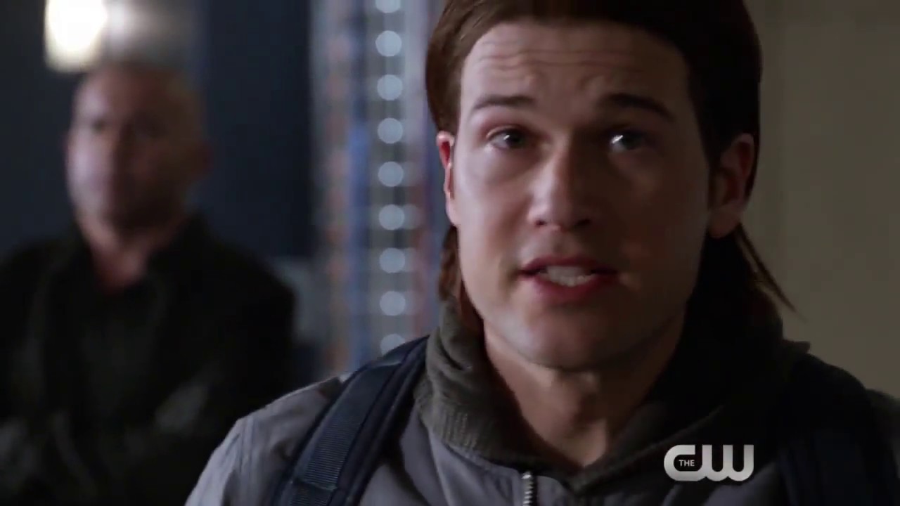 DC's Legends of Tomorrow "Doomworld" Scene (Season 2 Episode 16) HD ...