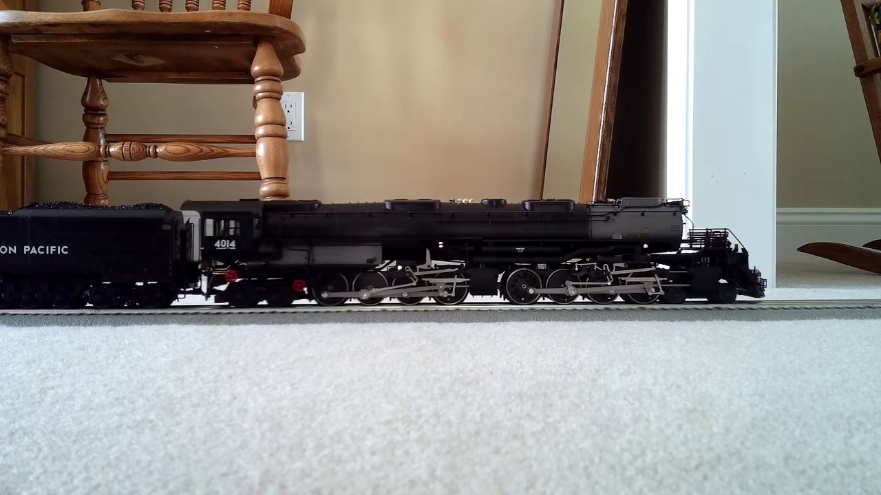 Lionel Vision Line Big Boy UP 4014 Burning Coal and Hauling Freight ...