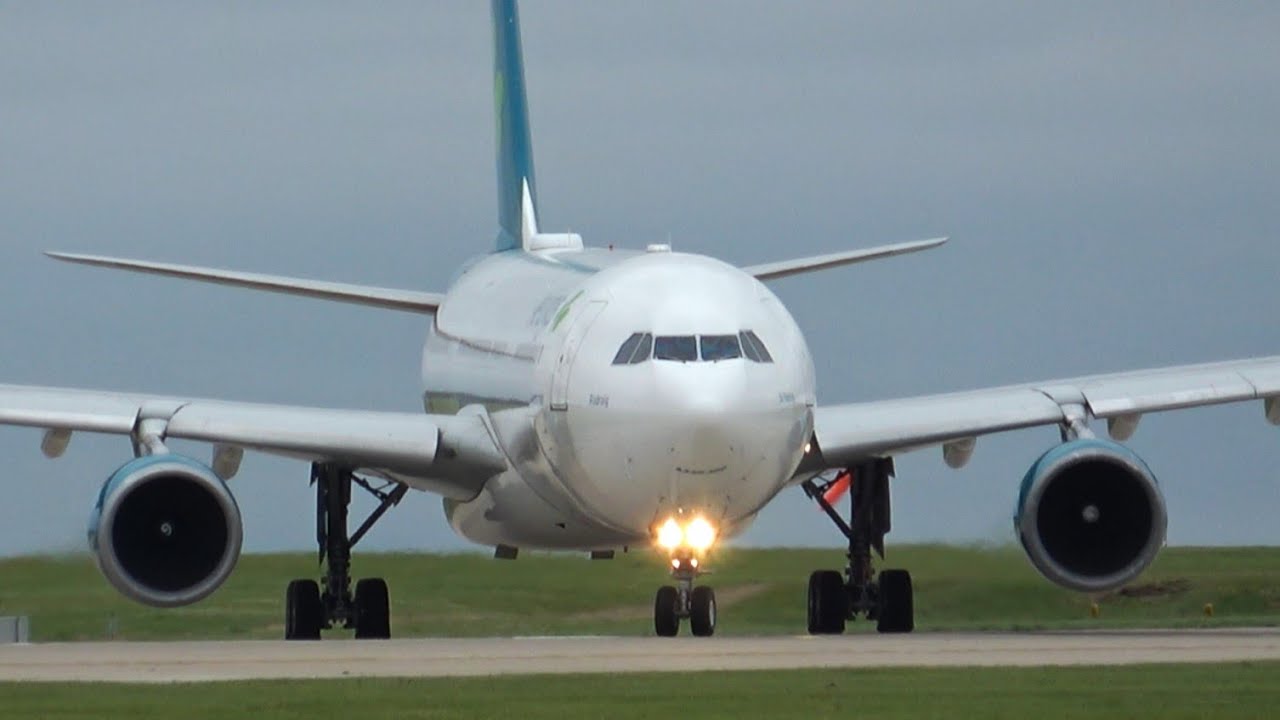 AIRBUS A330 TAKEOFF. THE BEST SOUND! A330-300 Screams Down Runway and ...