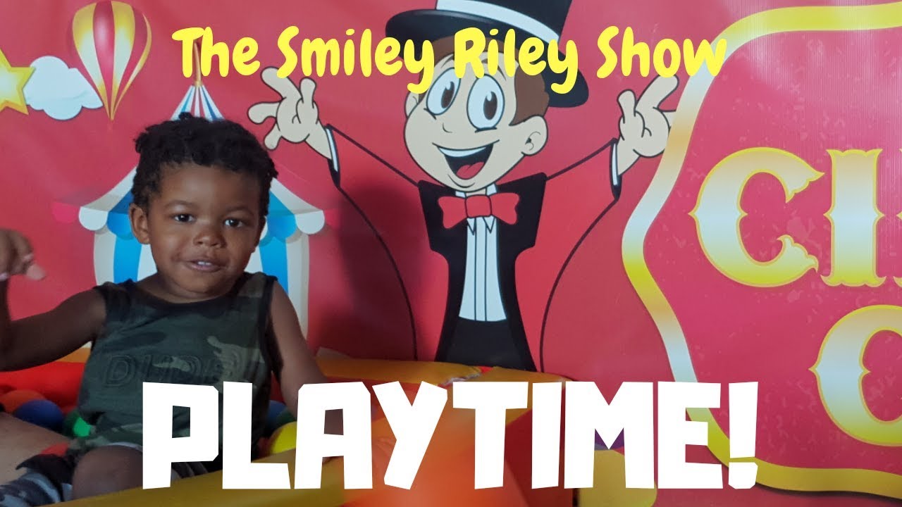 The Smiley Riley Show - PLAYTIME! - YouTube
