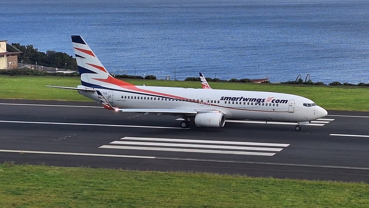 LIVE from Madeira Airport 19/03/2024 - YouTube