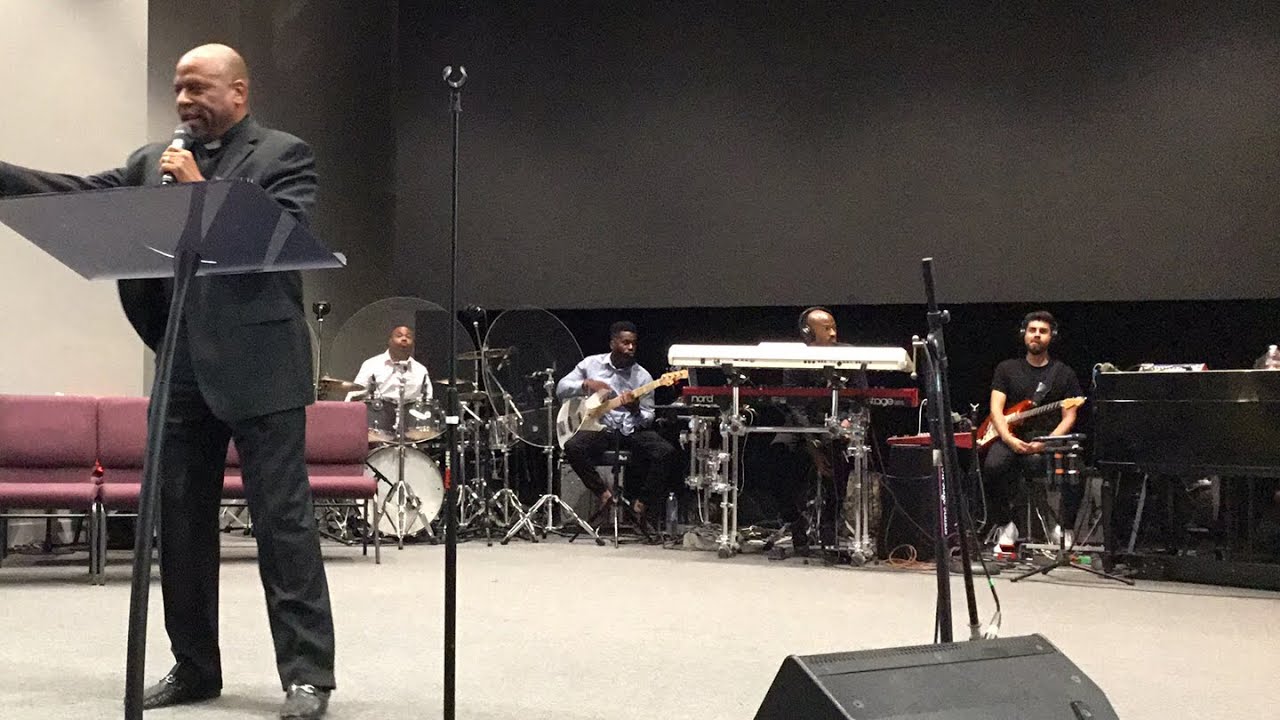 ELEVATE Worship, Dr. Ricky Allmon (CCDC Summer 2018 Conference) - YouTube