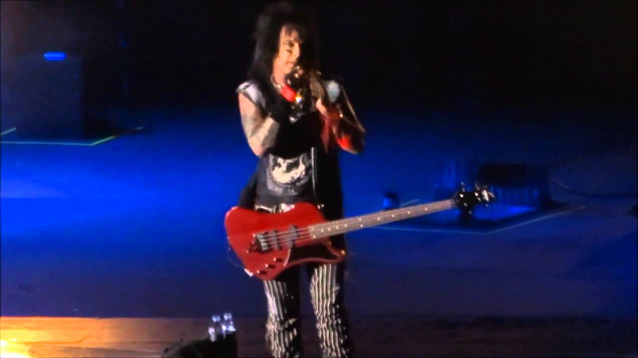 Motley Crue live - Nikki Sixx speech 7-21-14 - YouTube