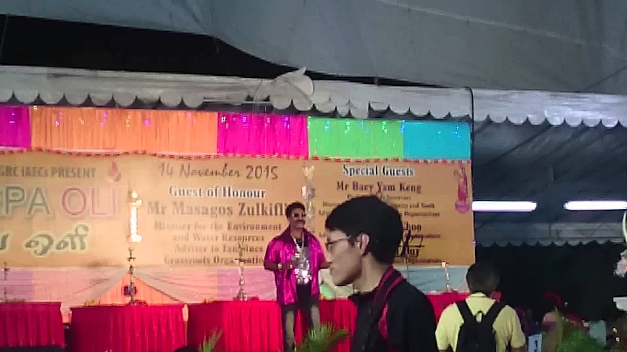 Singapore Deepa Oli 2015 TMS Ponmagal Vanthal Tamil Song - YouTube