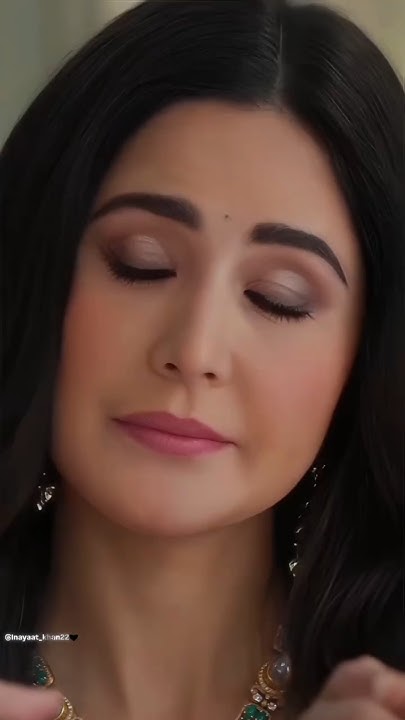 Shahrukh Khan Katrina Kaif #hindisong #love #bollywood #youtubeshorts #subscribe #shortvideo # ...