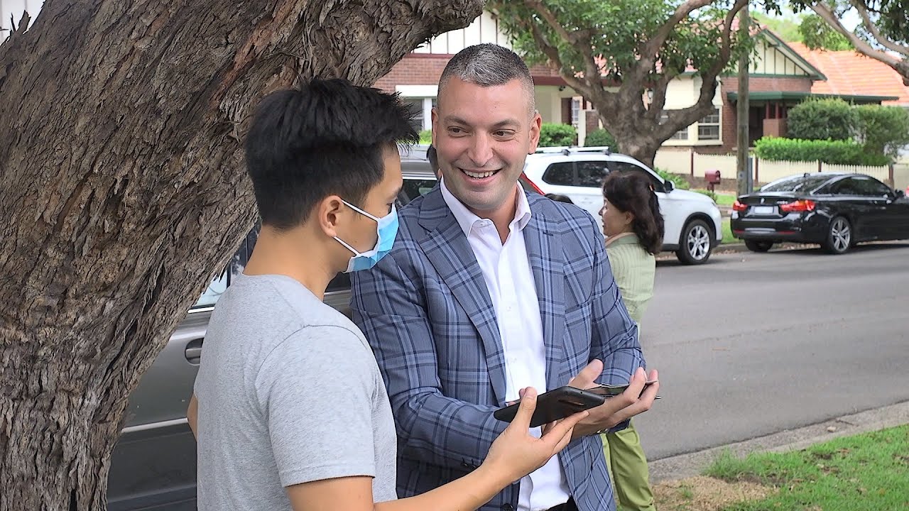 Marc Gable Auction Profile - 525 Forest Road, Bexley - YouTube