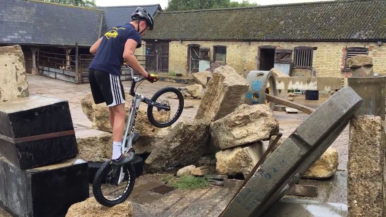 CHARLIE ROLLS bike trials in the wet (Hook to side ways) - YouTube