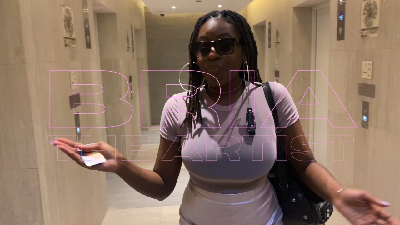 Bria The Artist Performs Live in Dubai - YouTube