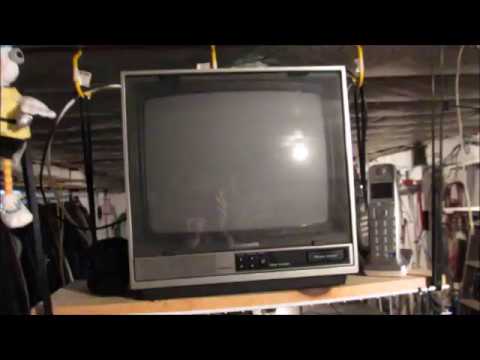 Panasonic CompuFocus Color TV (1985) - YouTube