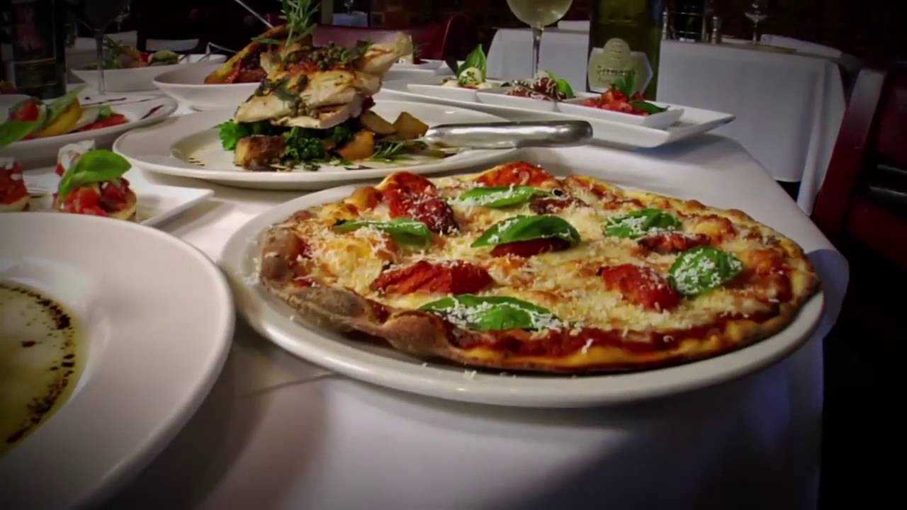 Pazzo Naples - YouTube