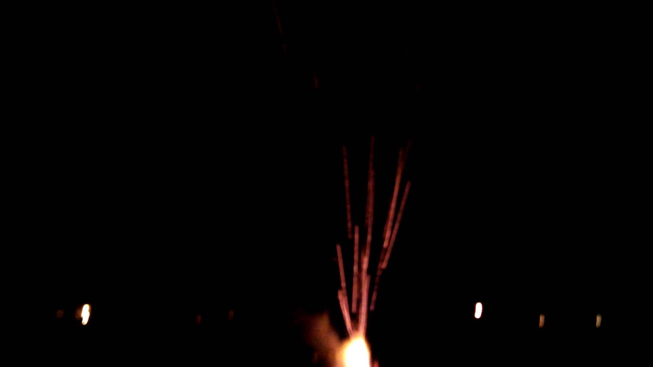 1000 Shot Firework - Saturn Missiles - YouTube