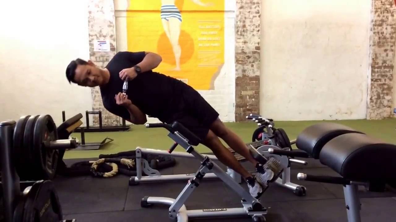 45° side sit up - YouTube