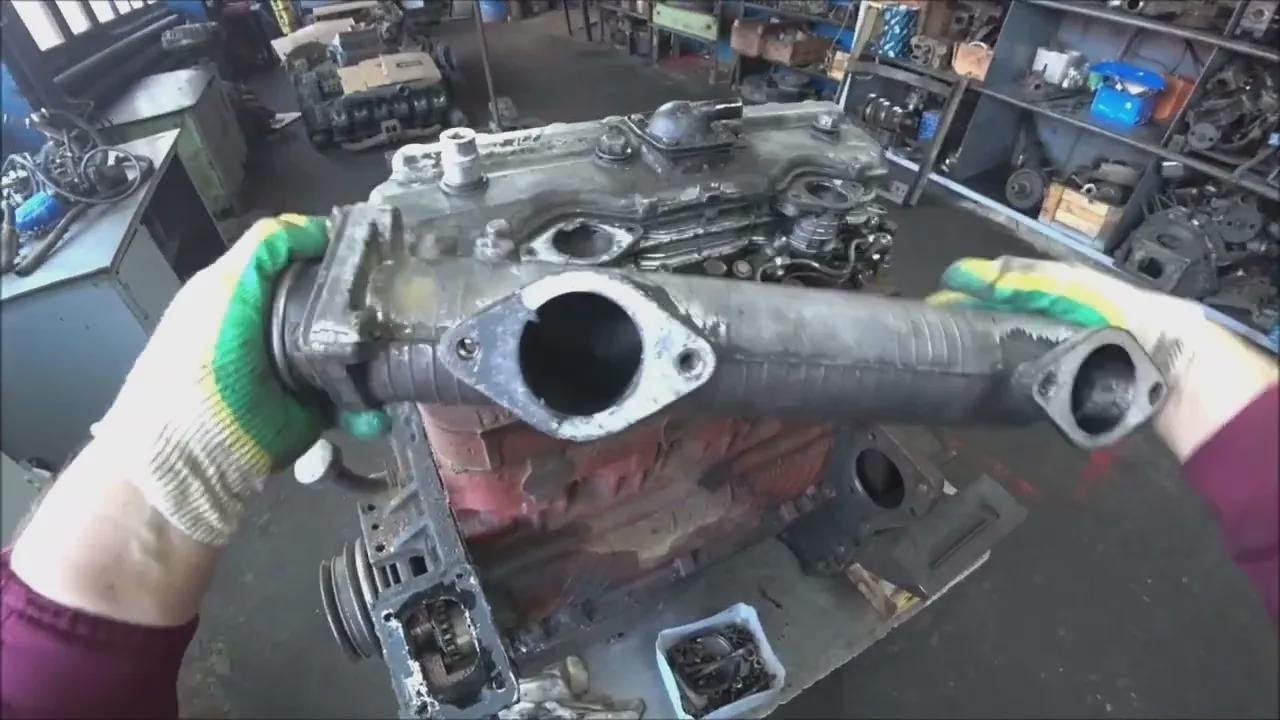 ¡Motor D245 con dos cigüeñales! - YouTube