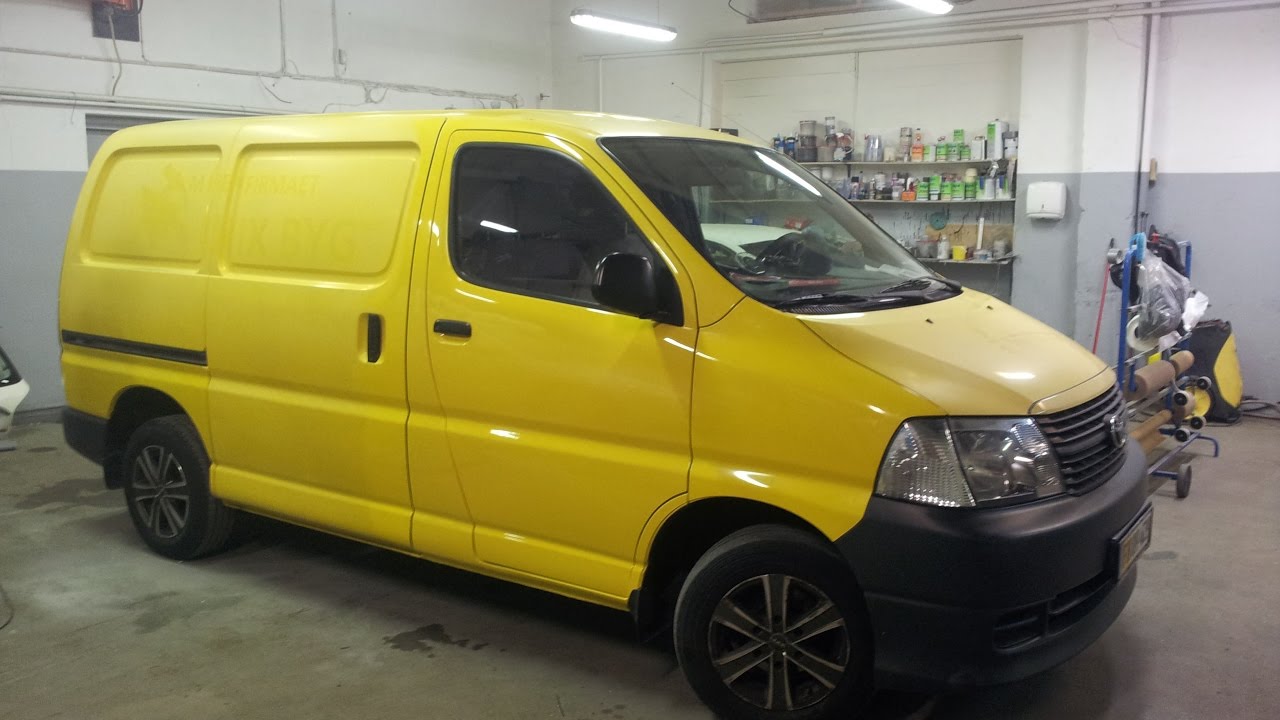 Toyota HiAce D-4D 300 LWB collision repair - YouTube