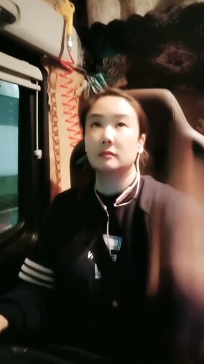 为了肩上的责任，扛不住也得扛，熬不了也得熬除了坚强别无选择 说不出的或许都在歌里 也许只有经历过的人才会懂的无奈和心酸吧 加油亲爱的自己♡♡♡ 用抖音记录卡车生活 Youtube