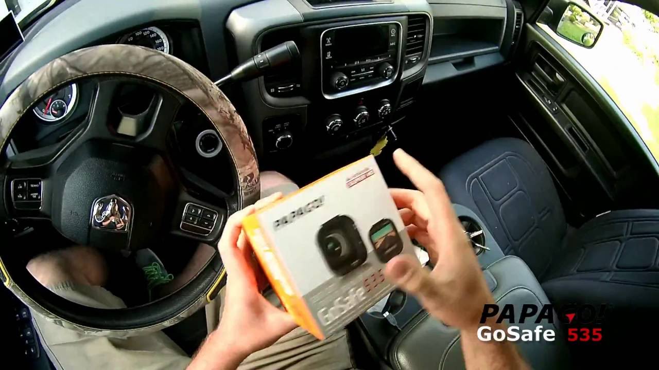 PAPAGO GoSafe 535 Demo and Review - Reliable-Eyewitness.com - YouTube