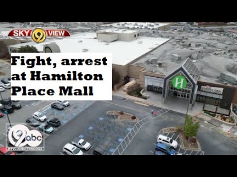 Witnesses recount Hamilton Place mall fight - YouTube