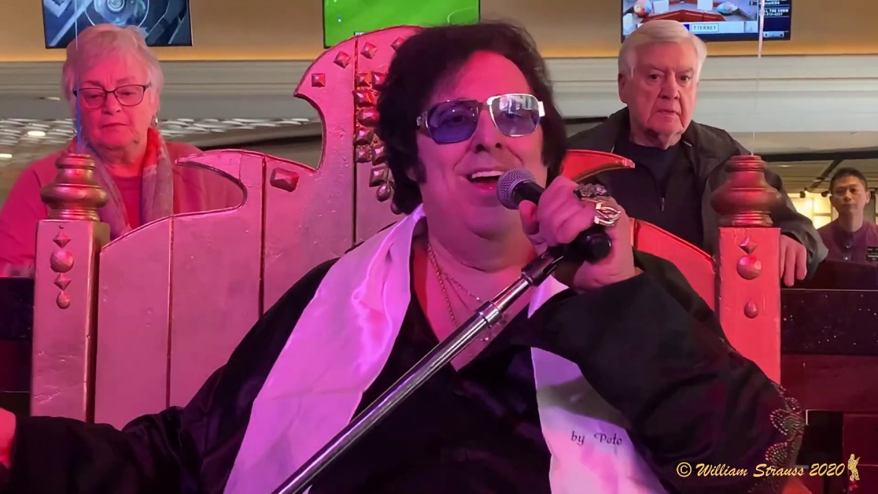 Pete Vallee (Big Elvis) - "Treat Me Nice" - YouTube