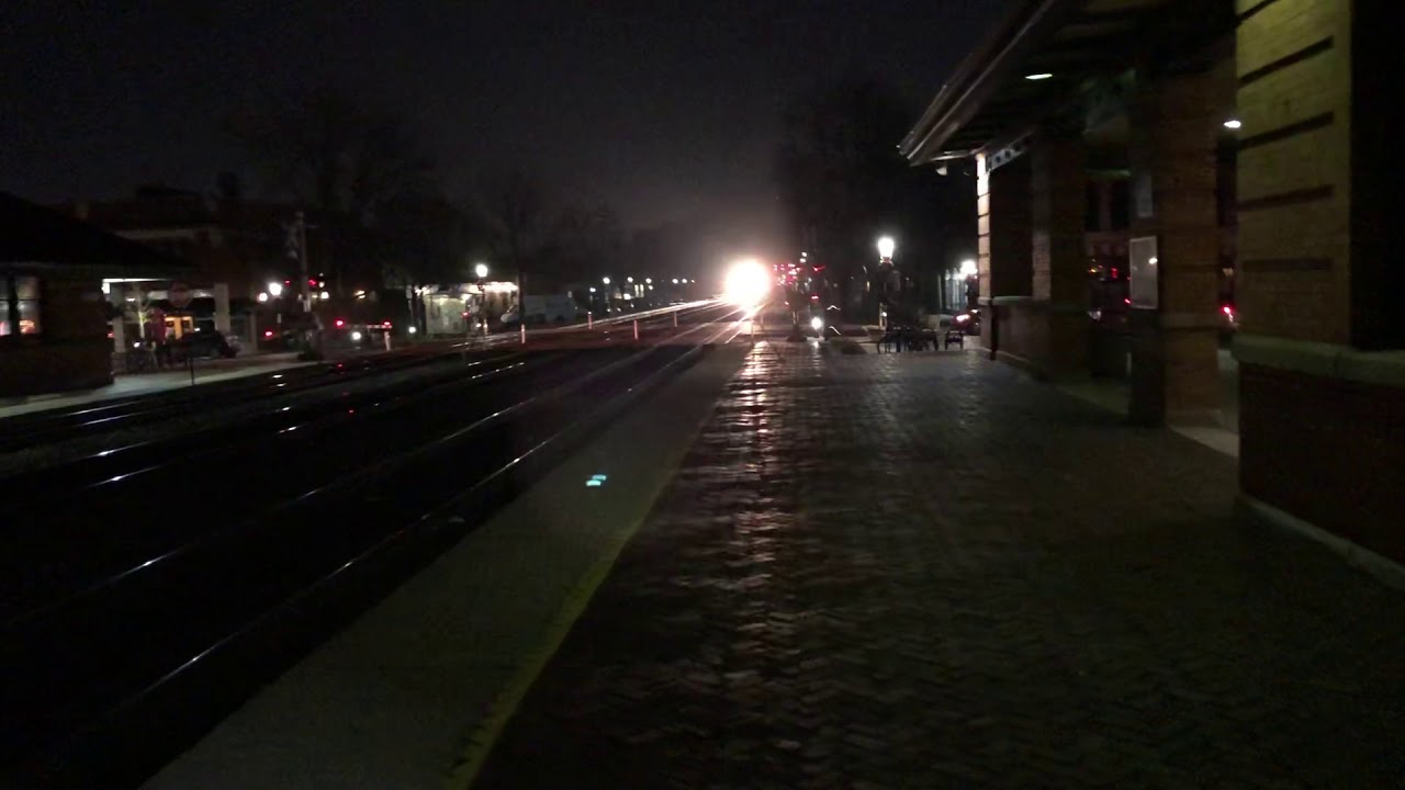 Outbound Metra 189 Express Passing Riverside IL - YouTube