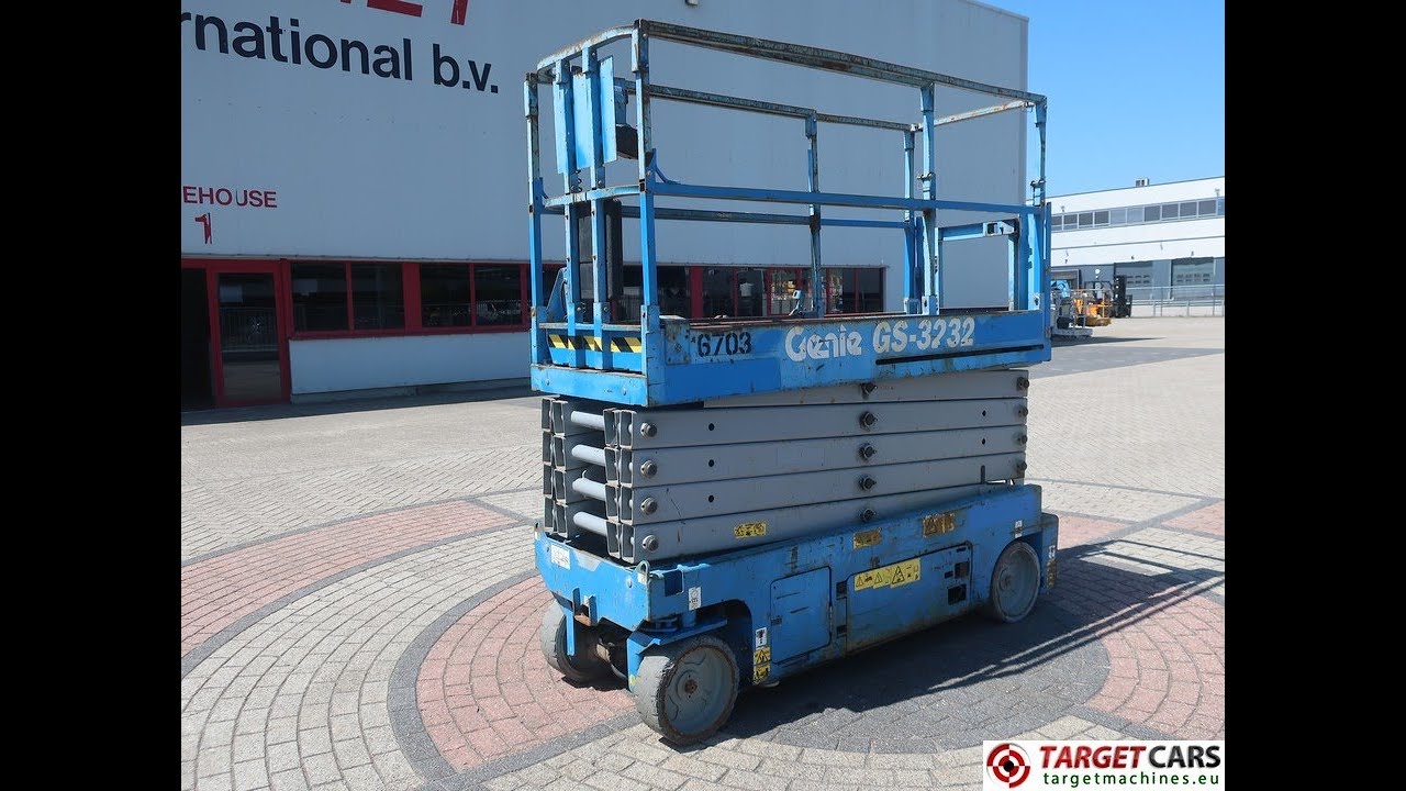 779652 GENIE GS-3232 ELECTRIC SCISSOR GS3232 WORK LIFT 1175CM 10-2013 ...