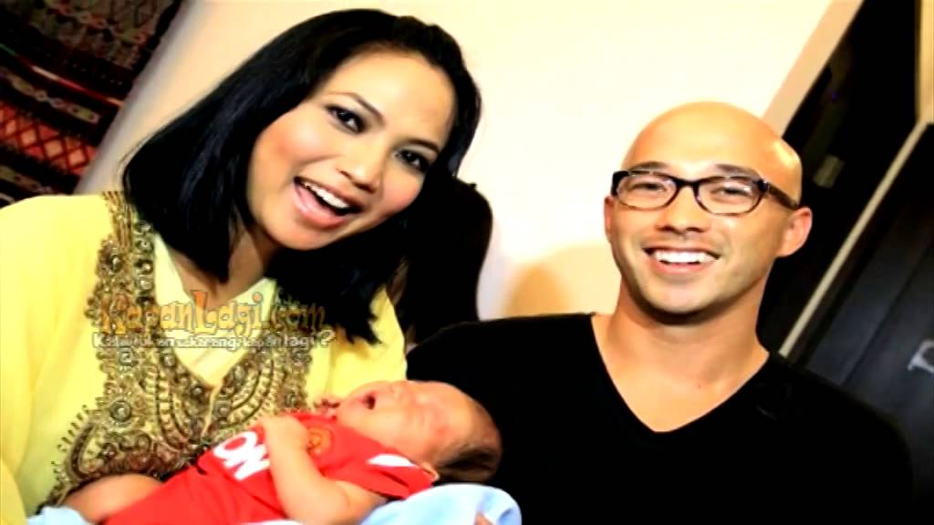 Punya Wajah Sendu Kinaryosih Sering Dapat Peran Tertindas - YouTube