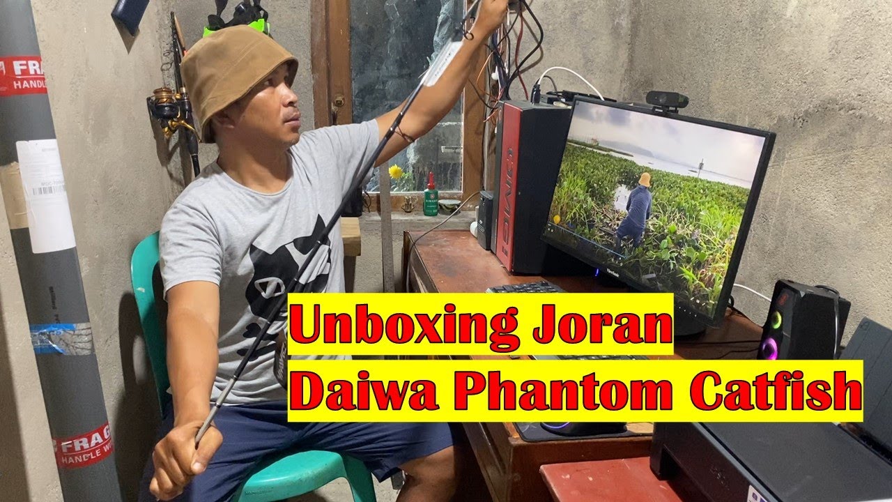 Unboxing Daiwa Phantom Catfish - YouTube