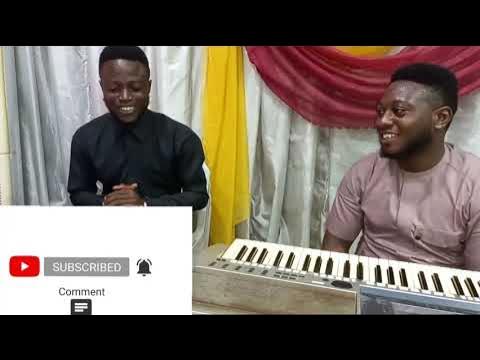 How to Play the Auxillary Keyboard Effectively ft. Gideon Ayinla 🎹 - YouTube