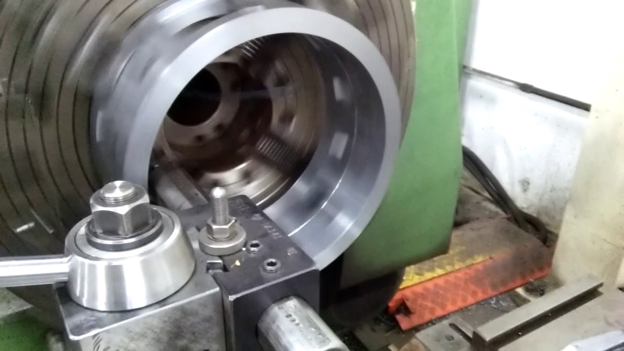 Interrupted cut boring - YouTube