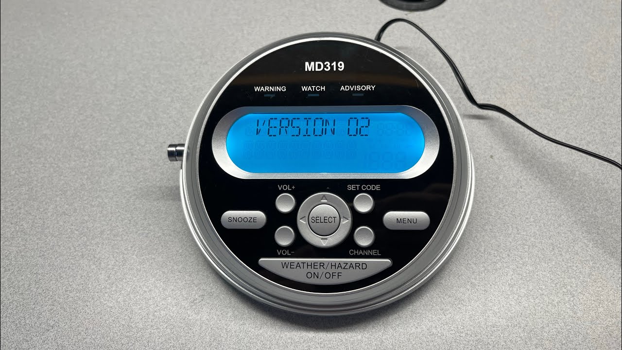 Unboxing/Setup of the Emgykit MD319 - YouTube