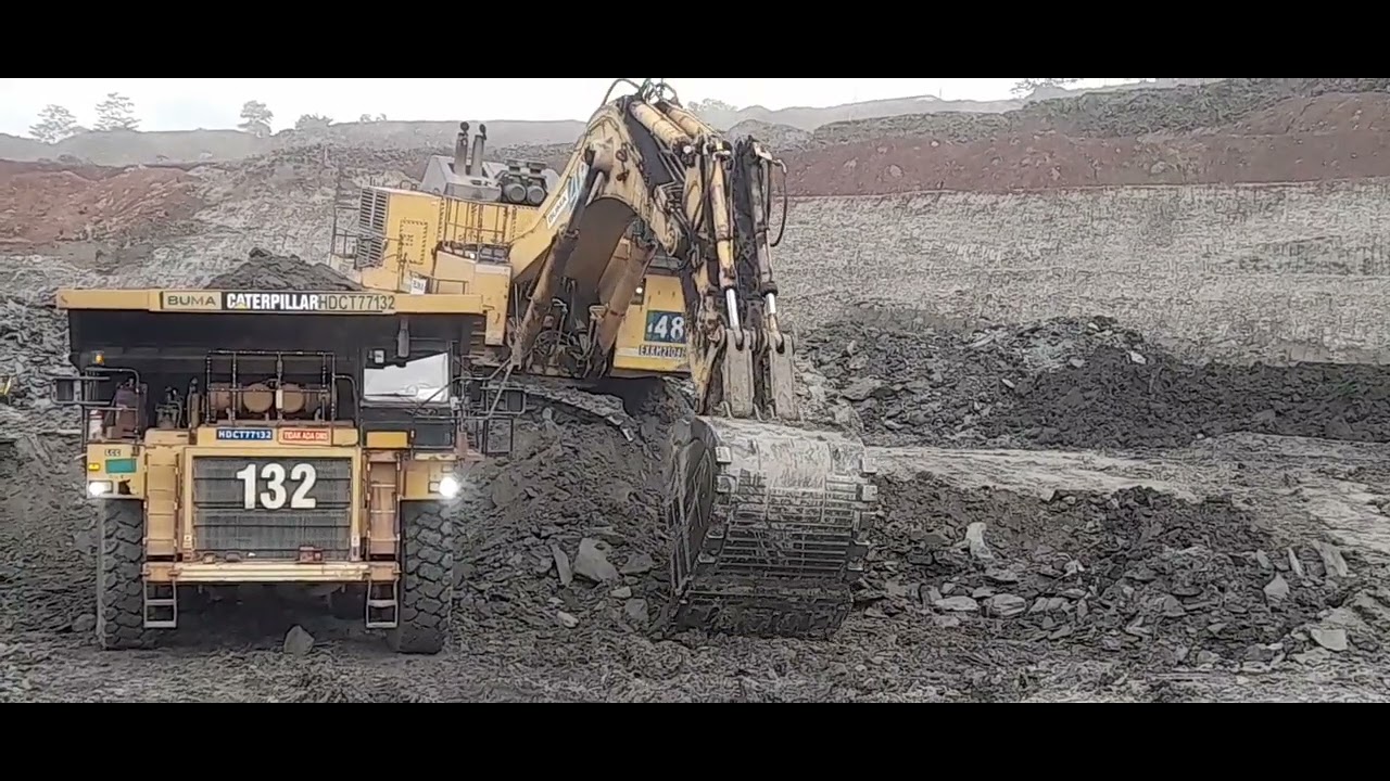 perbedaan pc 2000 dan pc 400#tambang #komatsu #mining #coal - YouTube