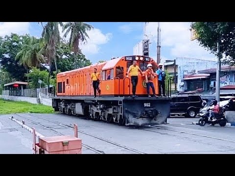 PNR DEL 902 EXPLORER TRAIN (06/15/23) - YouTube
