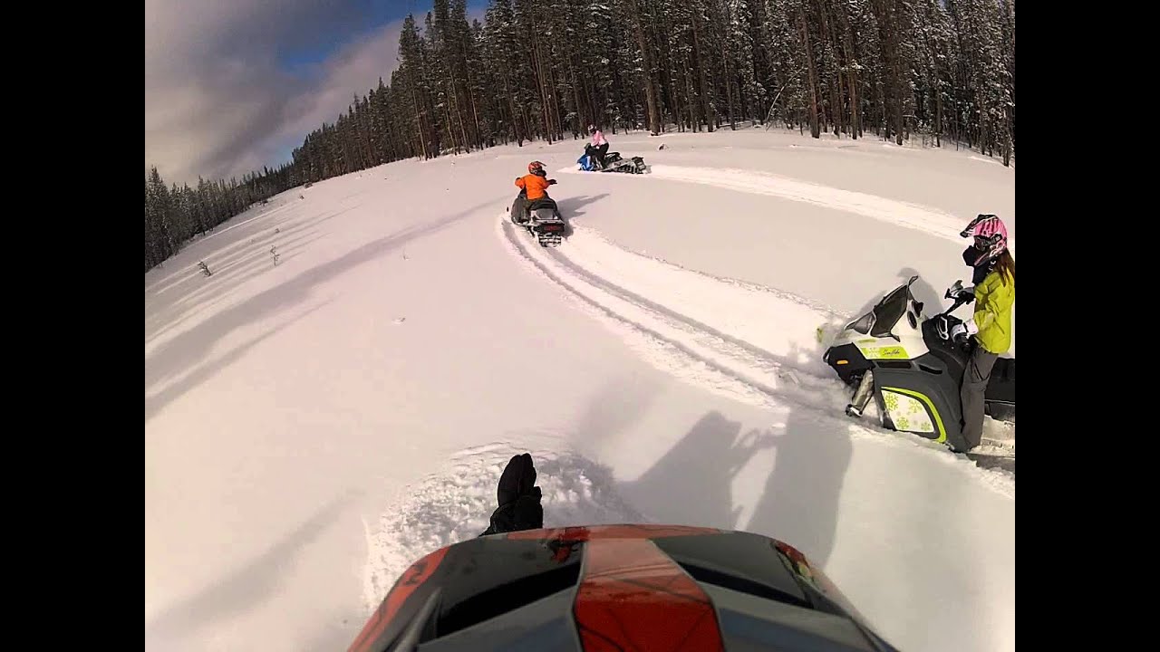 Kids Skidoo 300 Freestyle Powder ride - YouTube