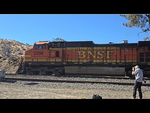 BNSF 5206 west hauling bare tables. As seen from the inside the Tehachapi Loop. 11/20/24 - YouTube