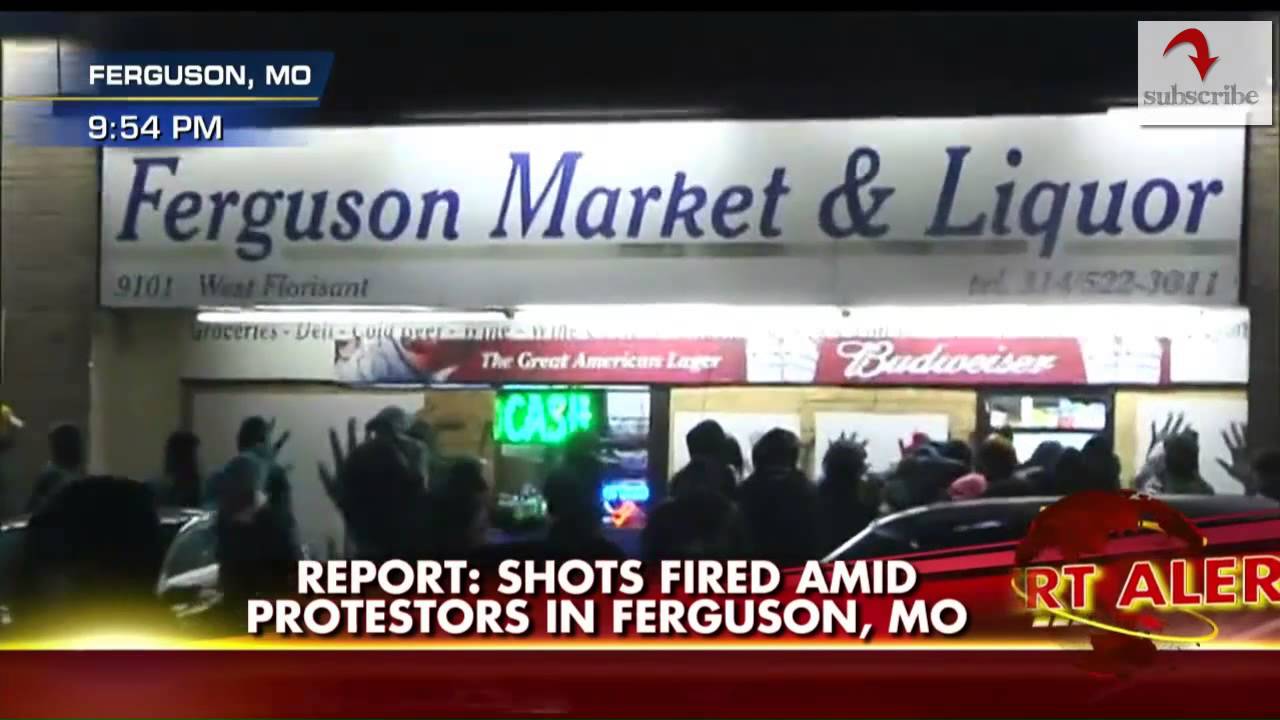 Looters caught on Fox News cameras breaking store windows - YouTube