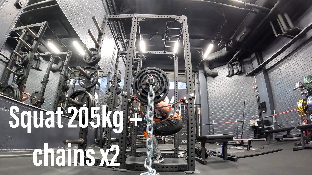 Squat 205kg + chains x2 at Loaded - YouTube