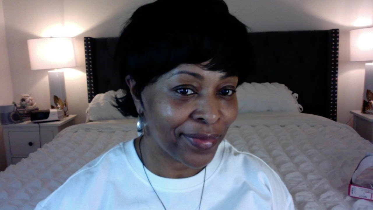 OUTRE WIGPOP NIECY WIG SHORT SASSY RAZOR CUT JET BLACK SYNTHETIC FULL ...