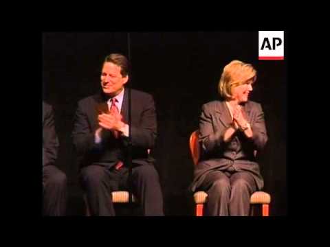 USA: HILLARY CLINTON SWORN IN AS SENATOR - YouTube