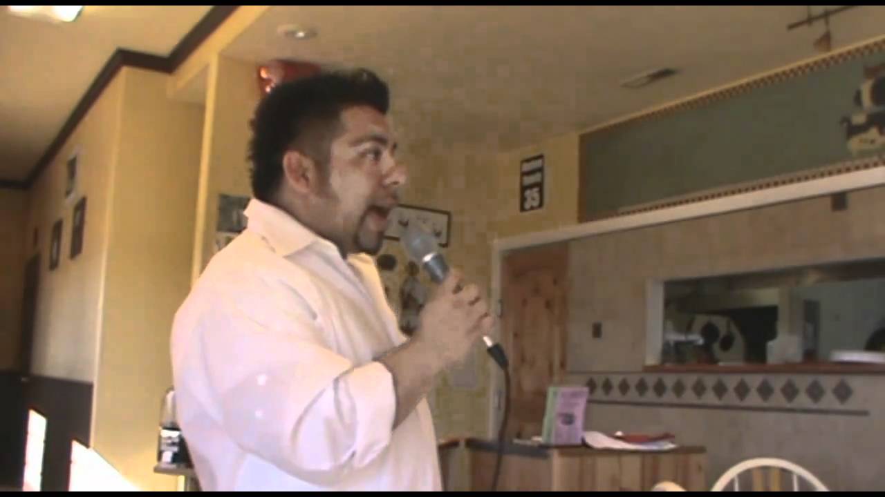 El tenampa Cornelio Reyna by Luis Candray.wmv - YouTube