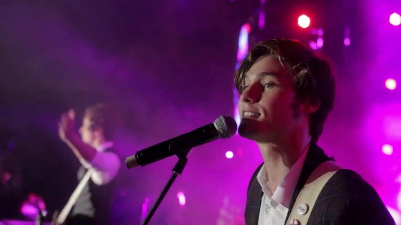 The Buggs in China - Practically - YouTube