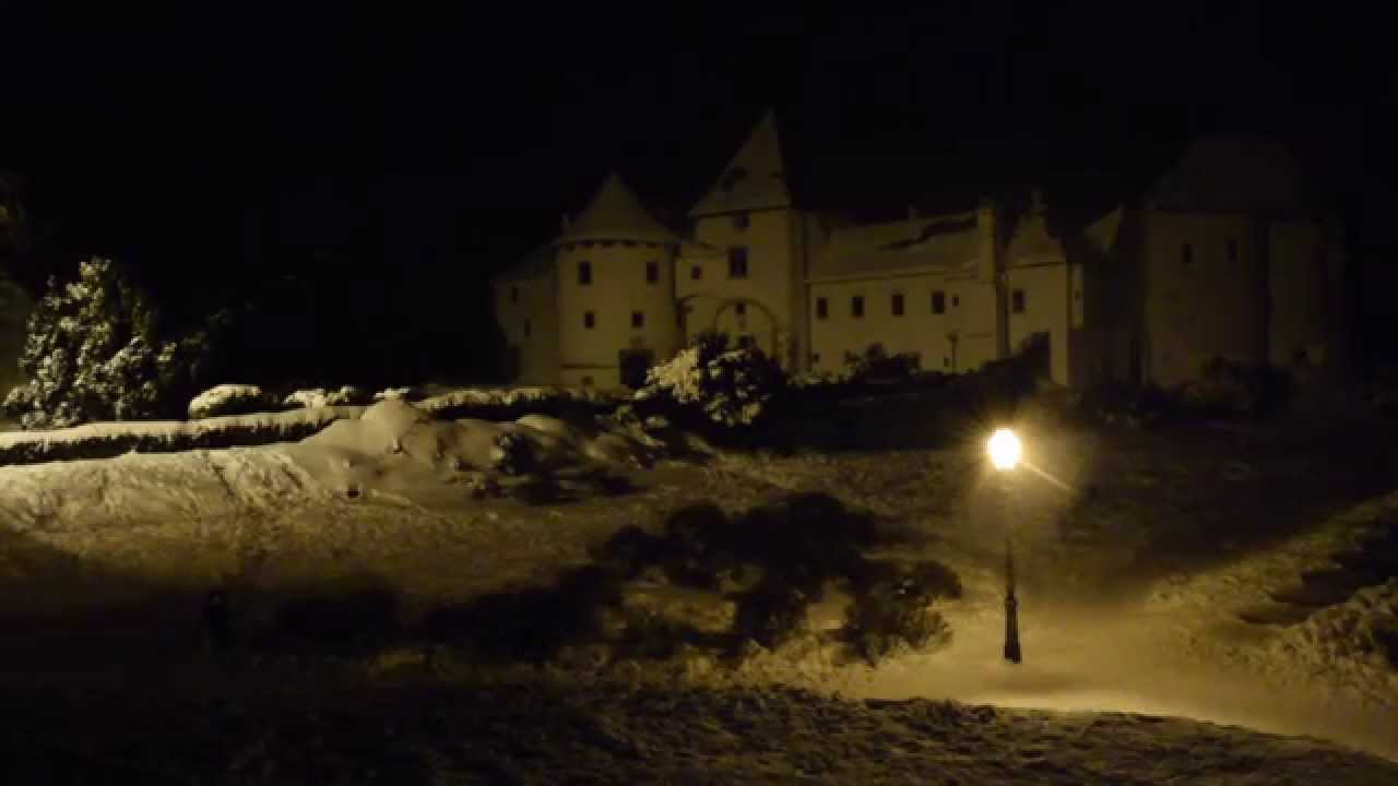 Snow fairytale - "Stari Grad" Varazdin - night - NIKON D3300 - YouTube