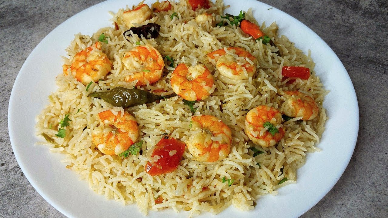 Prawns Pulao Recipe - Goan Style Prawn Pulao Recipe -Jhinga pulao ...