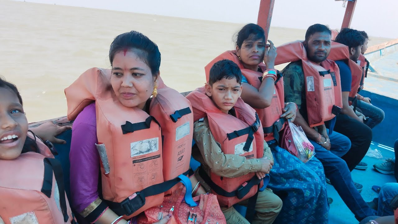 Deba vlog is live! - YouTube